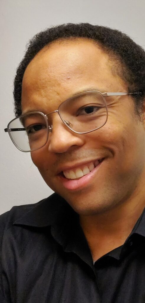 About Us | The Infinite Writer